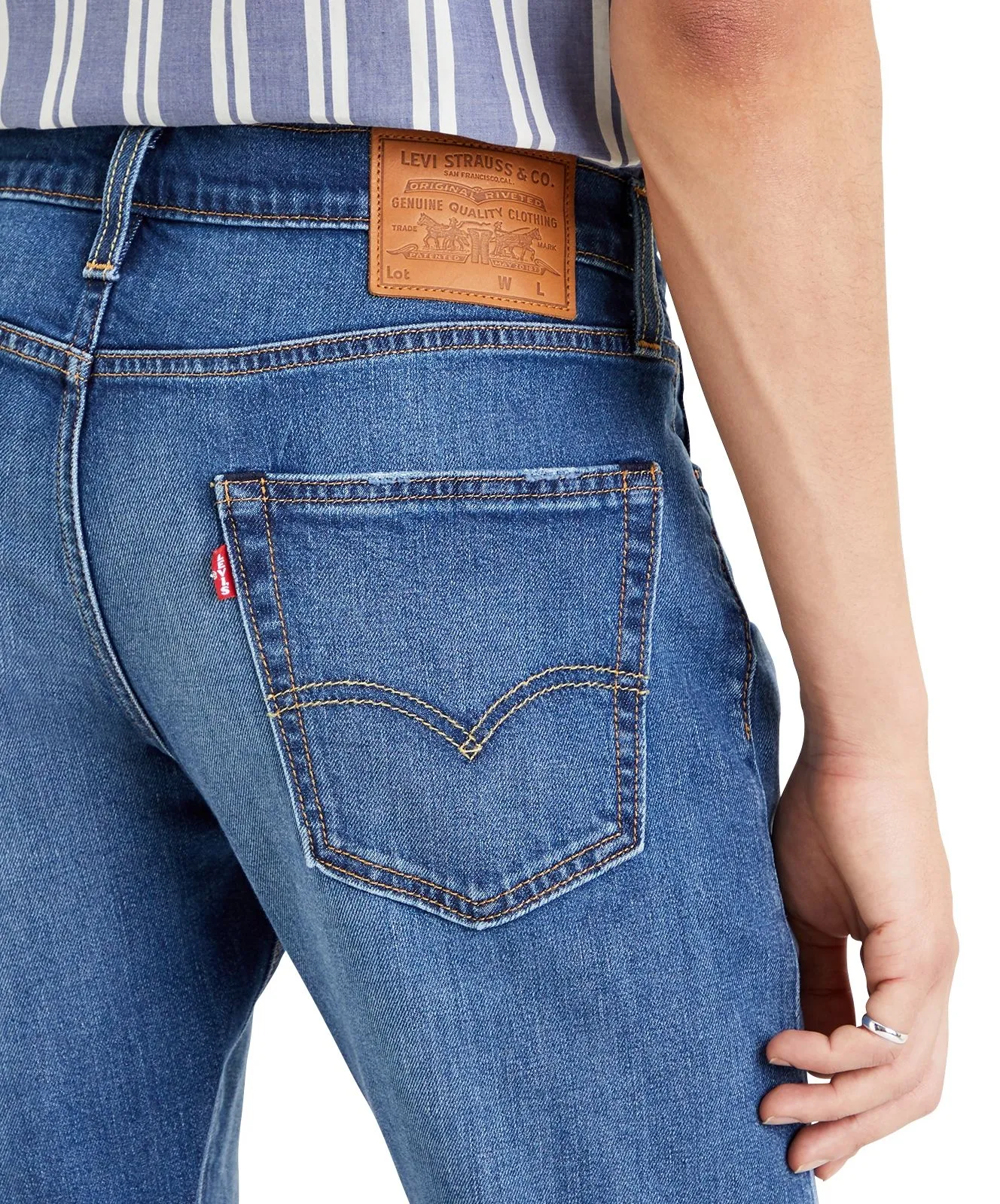 Levis Jeans 502 Regular Taper in blauem Smoke Stacked