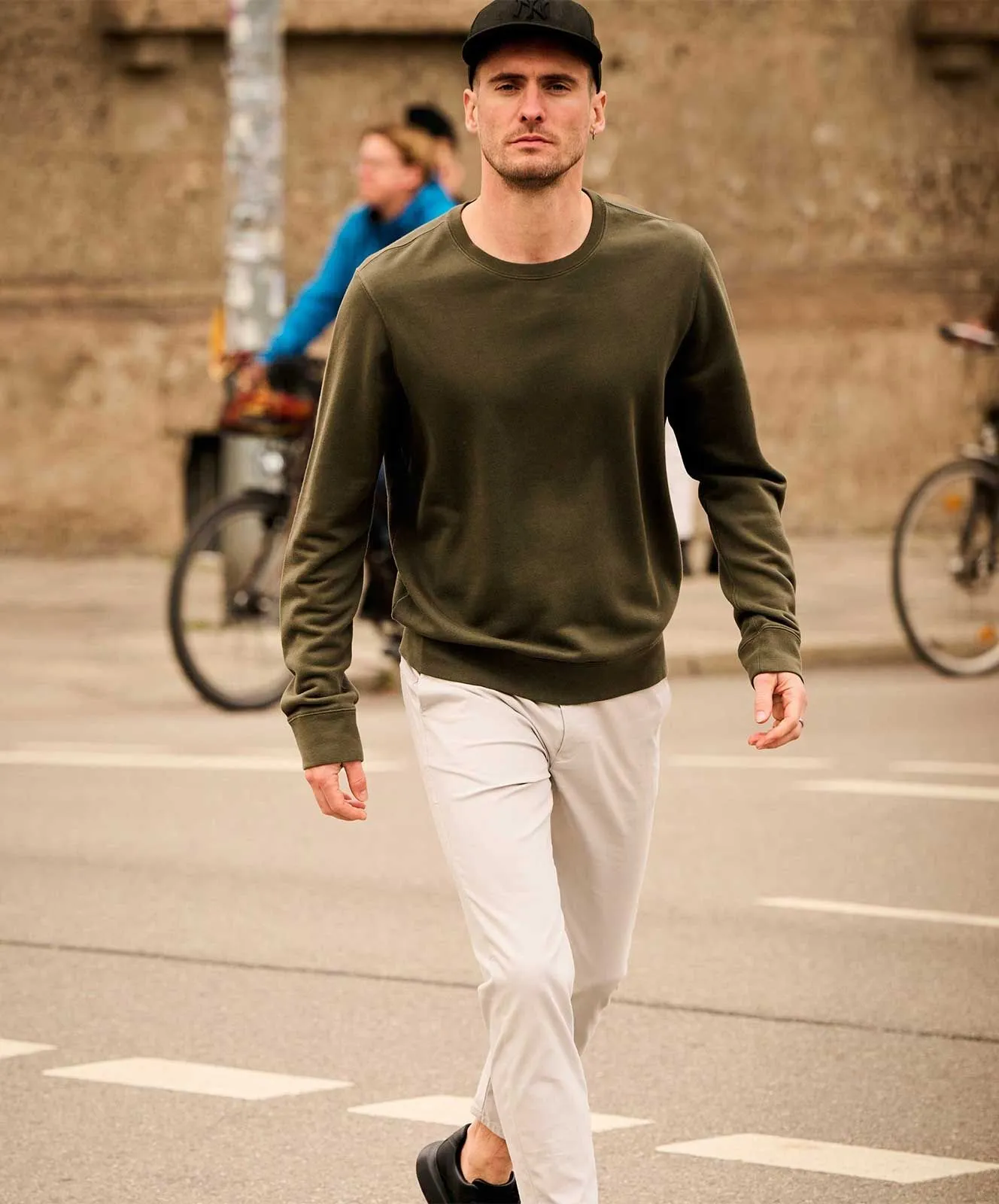 MAC Griffin Chino in Grau mit Tapered Fit